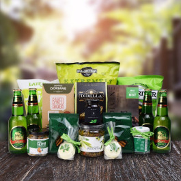 Feast yourself with The Grand Celtic Snack set! It includes an ...